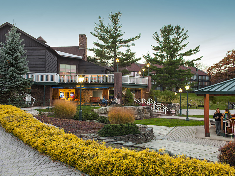 Split Rock Resort Photos | Family Activity Breaks in Poconos